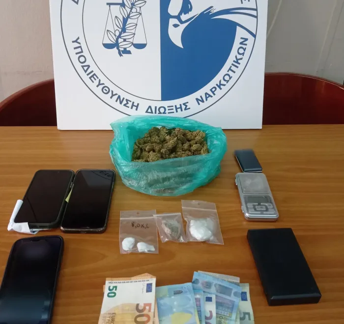 Περιπετειώδης σύλληψη εμπόρων ναρκωτικών στην Αγία Βαρβάρα - Αιγάλεω Σήμερα